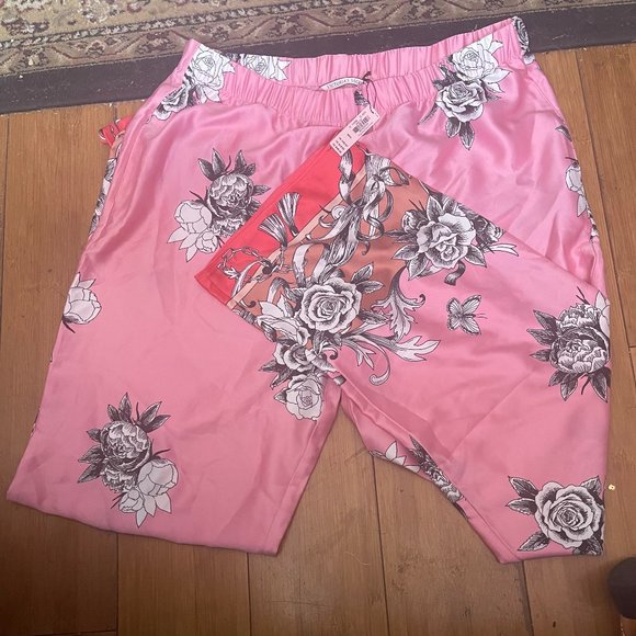 Victoria's Secret | Intimates & Sleepwear | Nwt Victoria Secret ...